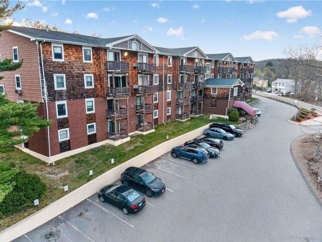 2 bedroom, North Providence RI 02904 103073859
