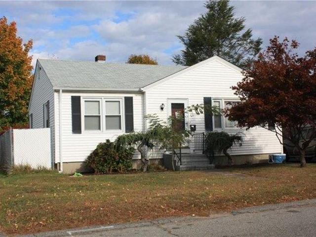2 bedroom, North Providence RI 02904 104789456