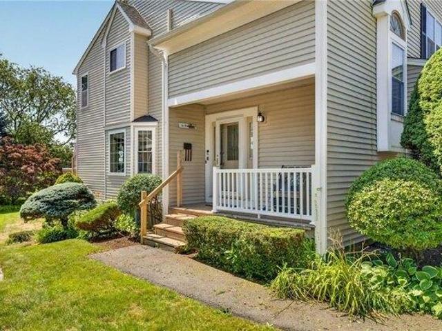 2 bedroom, North Providence RI 02904 104789531
