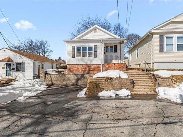 2 bedroom, North Providence RI 02911 101898494