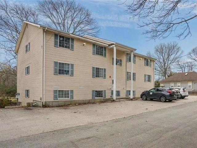 2 bedroom, North Providence RI 02911 102479688
