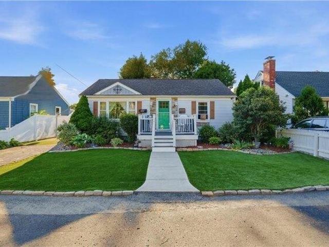 2 bedroom, North Providence RI 02911 104406476