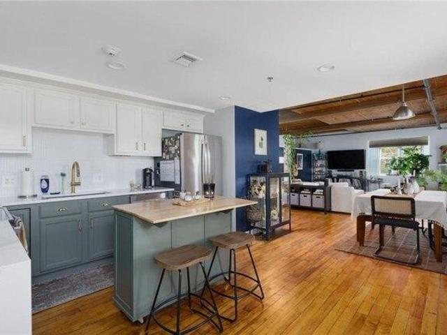 2 bedroom, North Providence RI 02911 104445564
