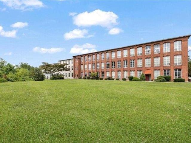 2 bedroom, North Providence RI 02911 104652586