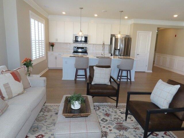 2 bedroom, North Reading MA 01864 102089755