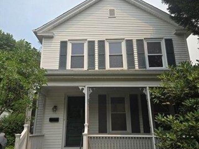 2 bedroom, Northampton MA 01060 104512842