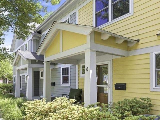 2 bedroom, Northampton MA 01060 103619729