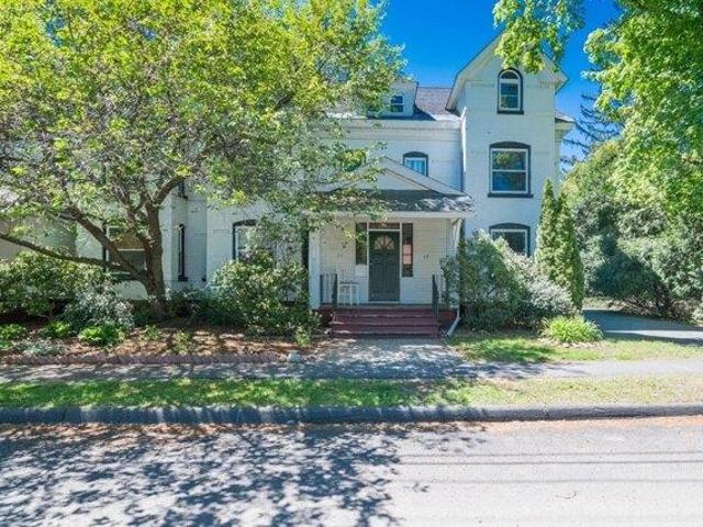 2 bedroom, Northampton MA 01060 LS102479744