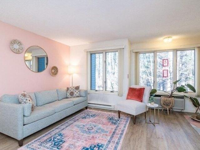 2 bedroom, Northampton MA 01062 102724723