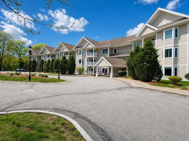 2 bedroom, Northborough MA 01532 102346246
