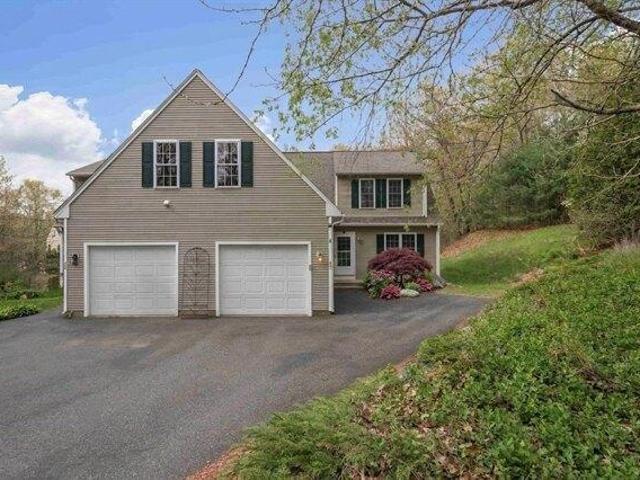 2 bedroom, Northborough MA 01532 104009693