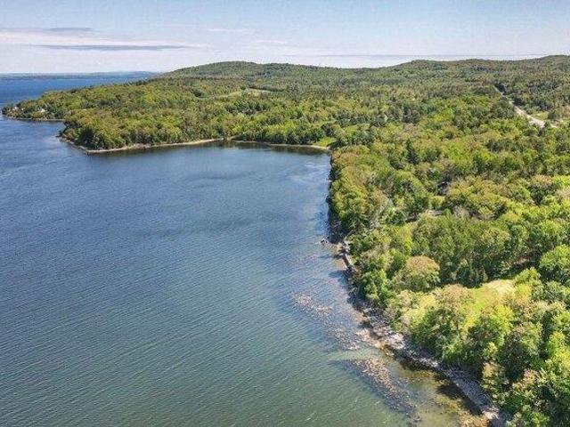 2 bedroom, Northport ME 04849 104541212
