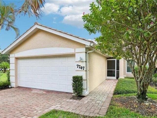 2 bedroom, Naples FL 34104 103501182