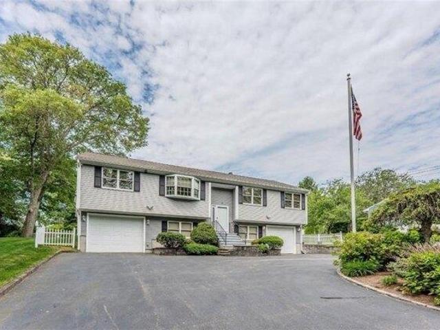 2 bedroom, Narragansett RI 02882 104569639