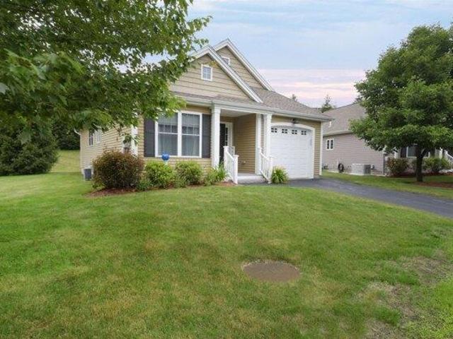 2 bedroom, Nashua NH 03064 104074836