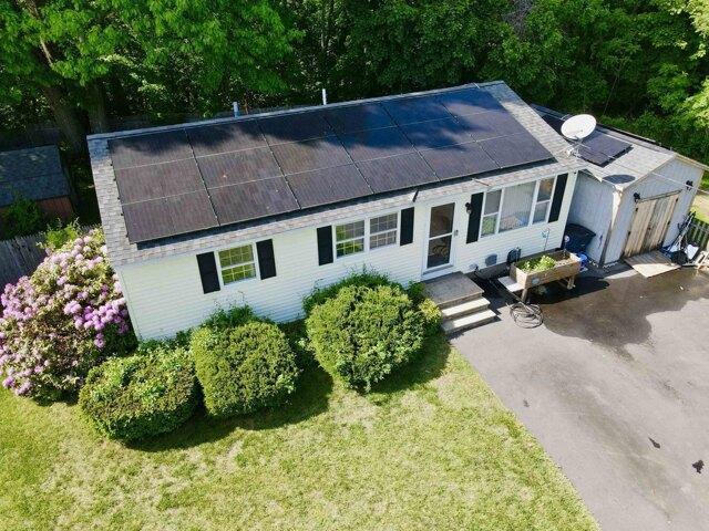 2 bedroom, Nashua NH 03060 103849884