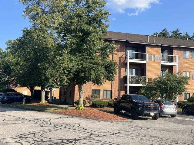 2 bedroom, Nashua NH 03063 105079874