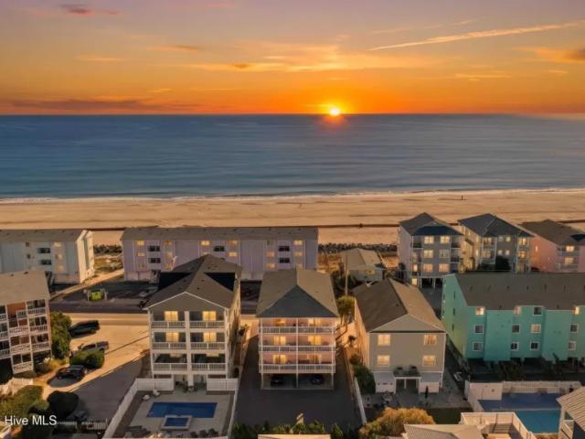 2 bedroom, NC NC 102468875