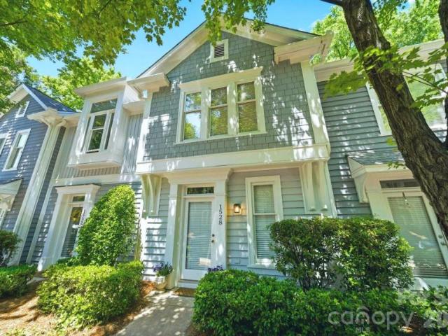 2 bedroom, NC NC 28203 102339344