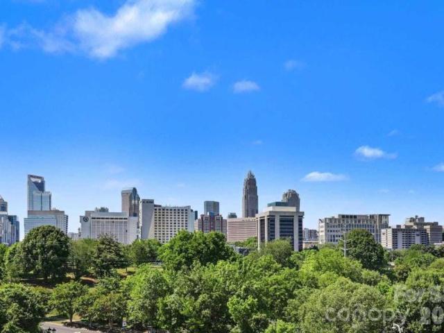 2 bedroom, NC NC 28204 102339331