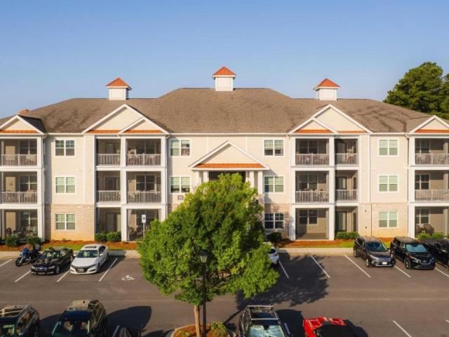 2 bedroom, NC NC LS101368727
