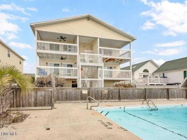 2 bedroom, NC NC LS102468872