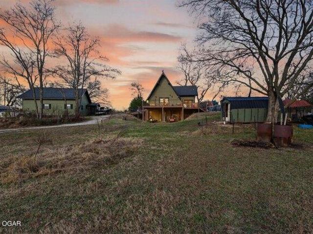 2 bedroom, Nevada MO 64772 LS97045417