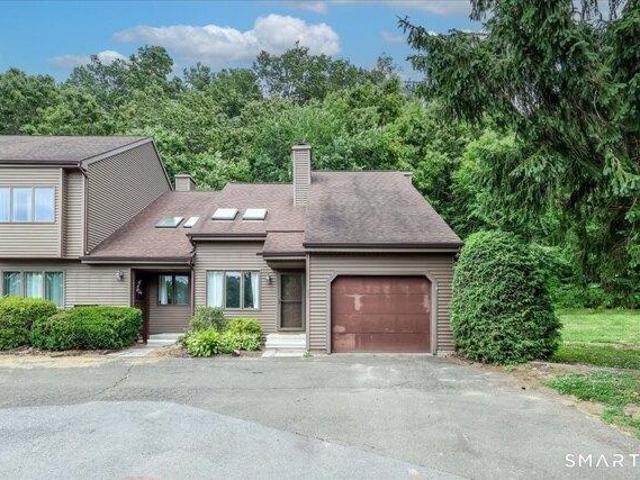 2 bedroom, New Milford CT 06776 105175250