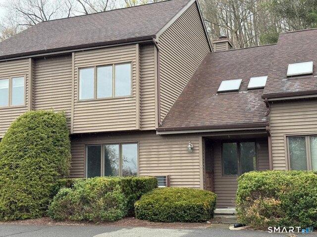2 bedroom, New Milford CT 06776 102257942