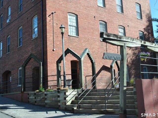 2 bedroom, New Milford CT 06776 102728154