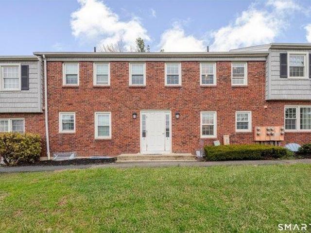 2 bedroom, New Milford CT 06776 102824294