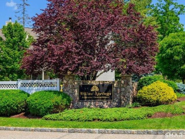 2 bedroom, New Milford CT 06776 103070238