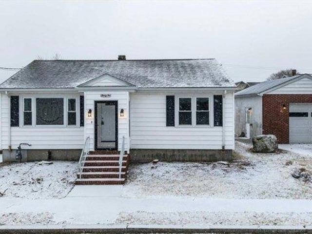 2 bedroom, New Bedford MA 02740 102345357