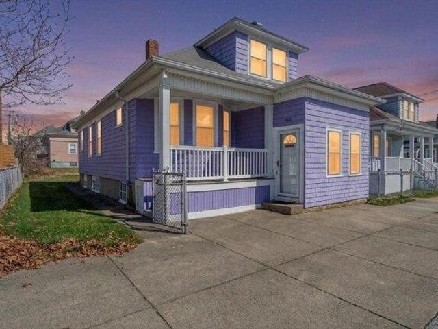 2 bedroom, New Bedford MA 02744 103186894