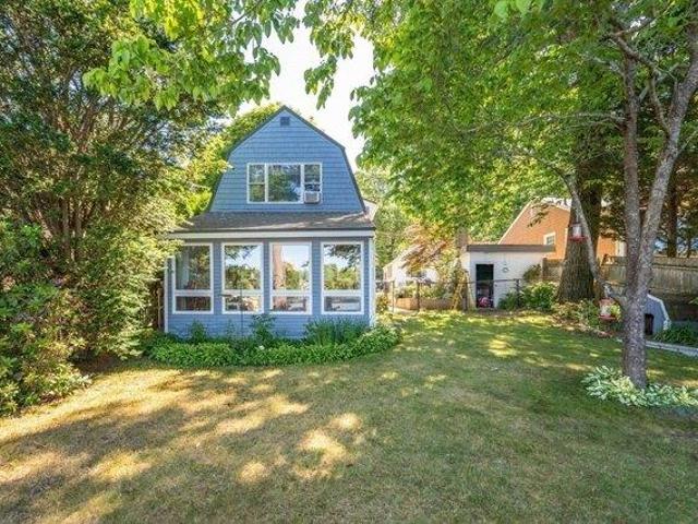2 bedroom, New Bedford MA 02745 104541460