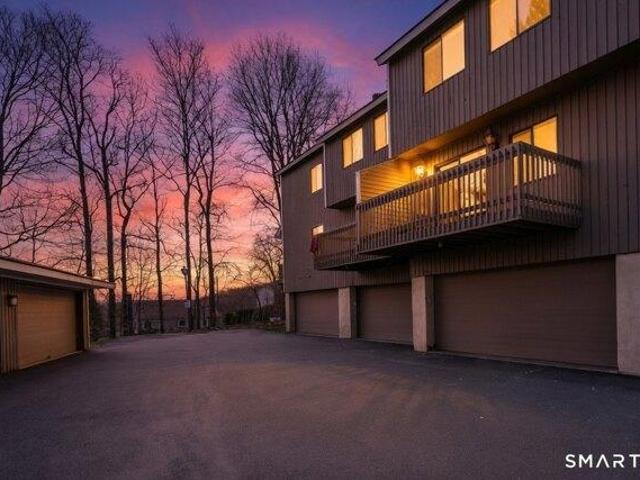 2 bedroom, New Britain CT 06053 102565237
