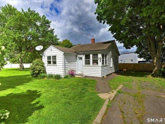2 bedroom, New Britain CT 06053 102728329