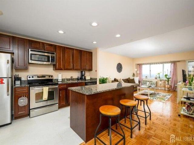 2 bedroom, New Brunswick NJ 08901 LS102799044