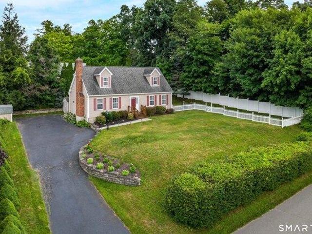 2 bedroom, New Fairfield CT 06812 104568754