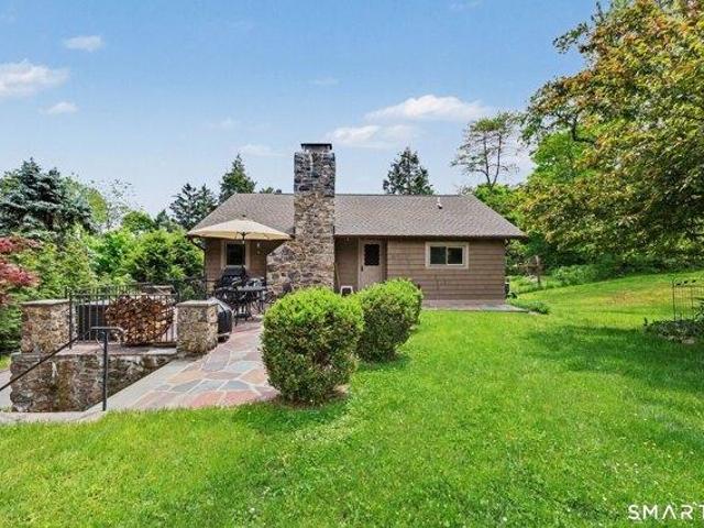 2 bedroom, New Fairfield CT 06812 104236886