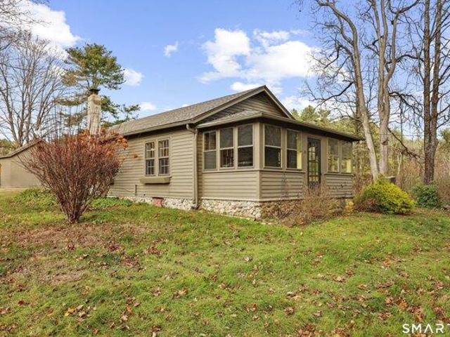 2 bedroom, New Hartford CT 06057 102062222
