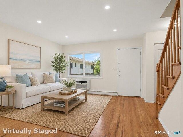 2 bedroom, New Haven CT 06511 104606729