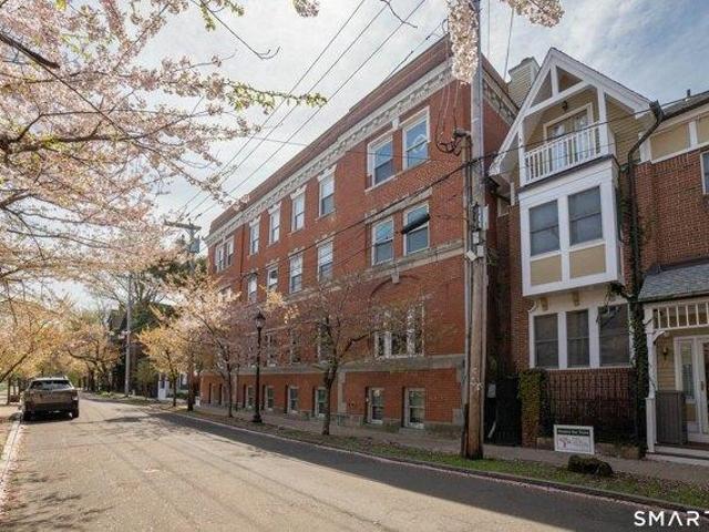 2 bedroom, New Haven CT 06511 105141799