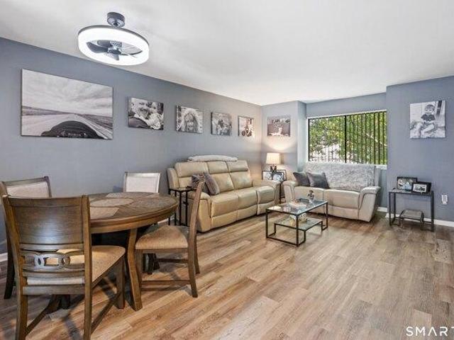 2 bedroom, New Haven CT 06512 104834164