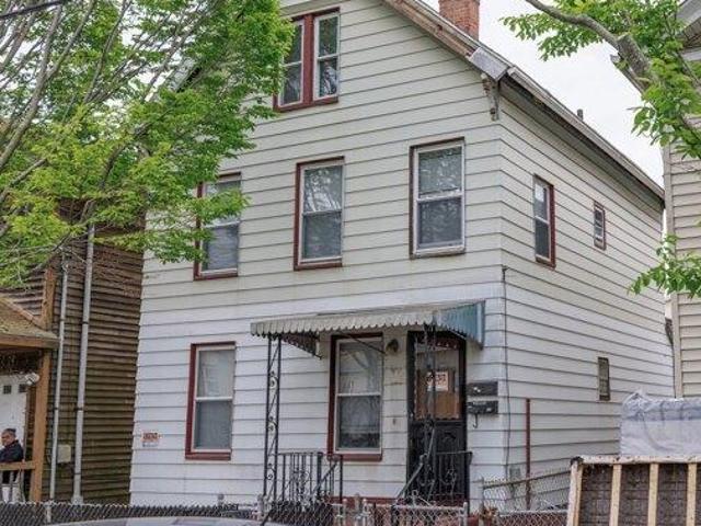 2 bedroom, New Haven CT 06513 104691839
