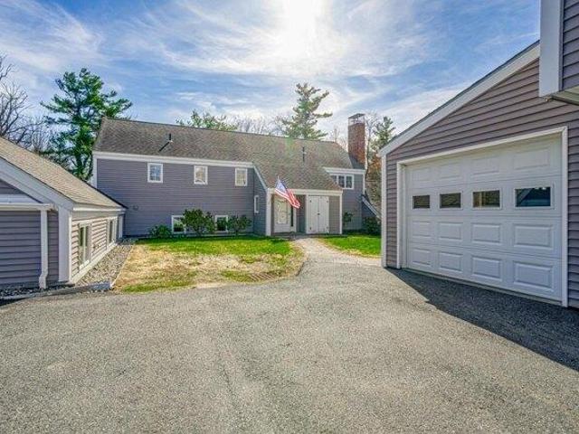 2 bedroom, New London NH 03257 104510289