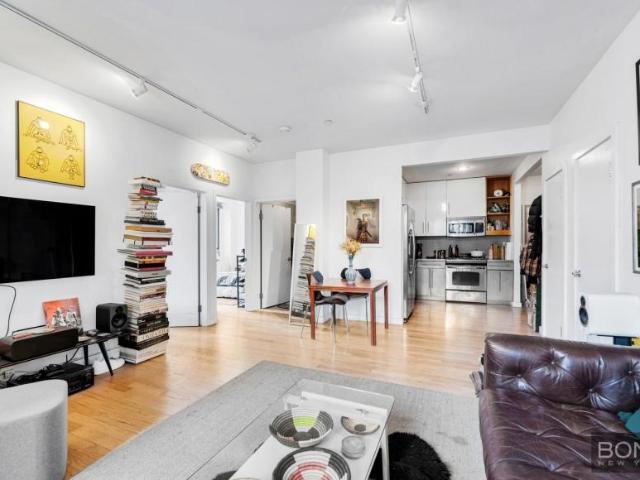 2 bedroom, New York NY 10002 103219941