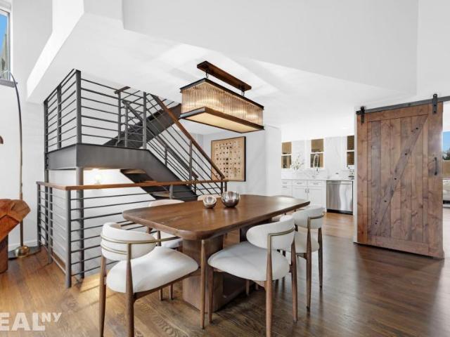 2 bedroom, New York NY 10003 103219850