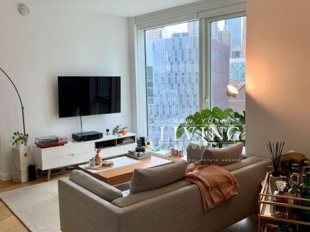 2 bedroom, New York NY 10019 LS42687857