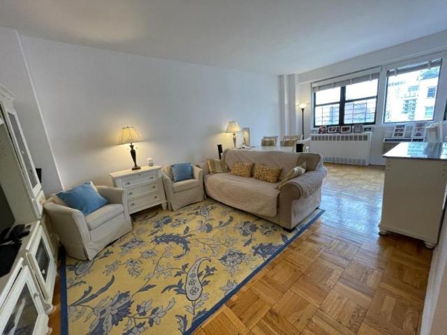 2 bedroom, NEW YORK NY 10021 103219807